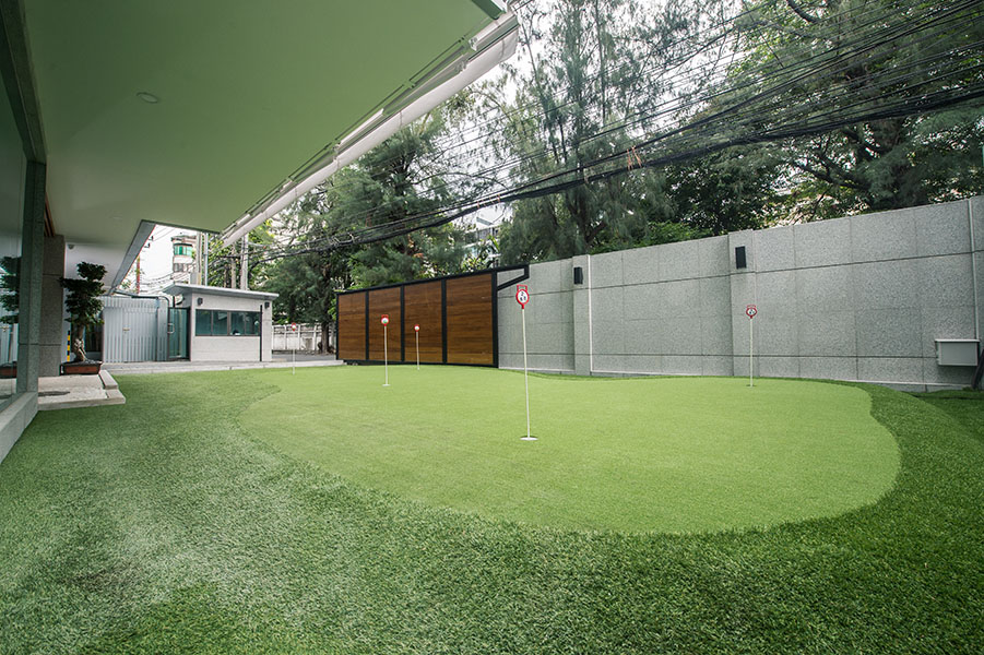 Sakura suites is a nevly develoged service apartment in Banglok's most ...
